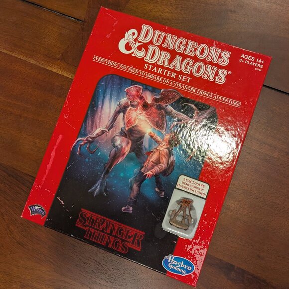 Hasbro | Games | Stranger Things Dungeons Dragons Starter Set Complete ...